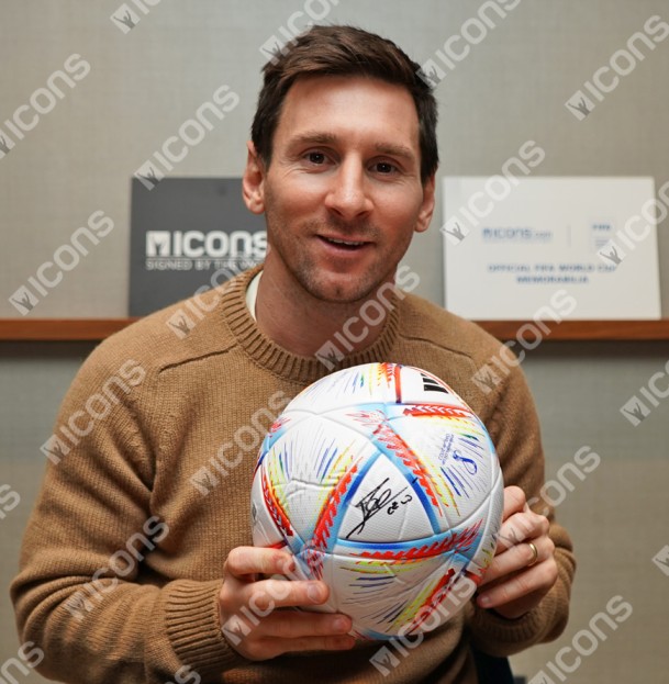 Another Signing with Lionel Messi! - Icons.com News